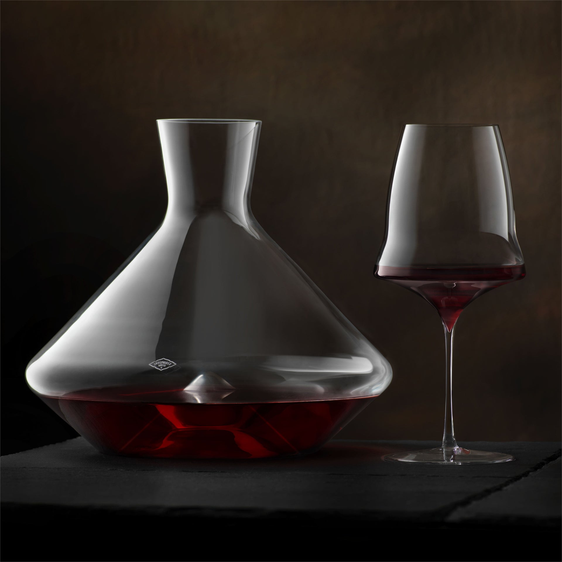 JOSEPHINE No 3 – Red wine glass | Josephinenhütte